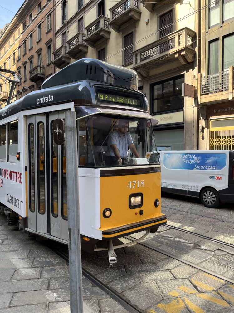 ロンドンからミラノ弾丸出張 TON展示会訪問 | 【INNOCENT ANTIQUES】イノセント アンティークス